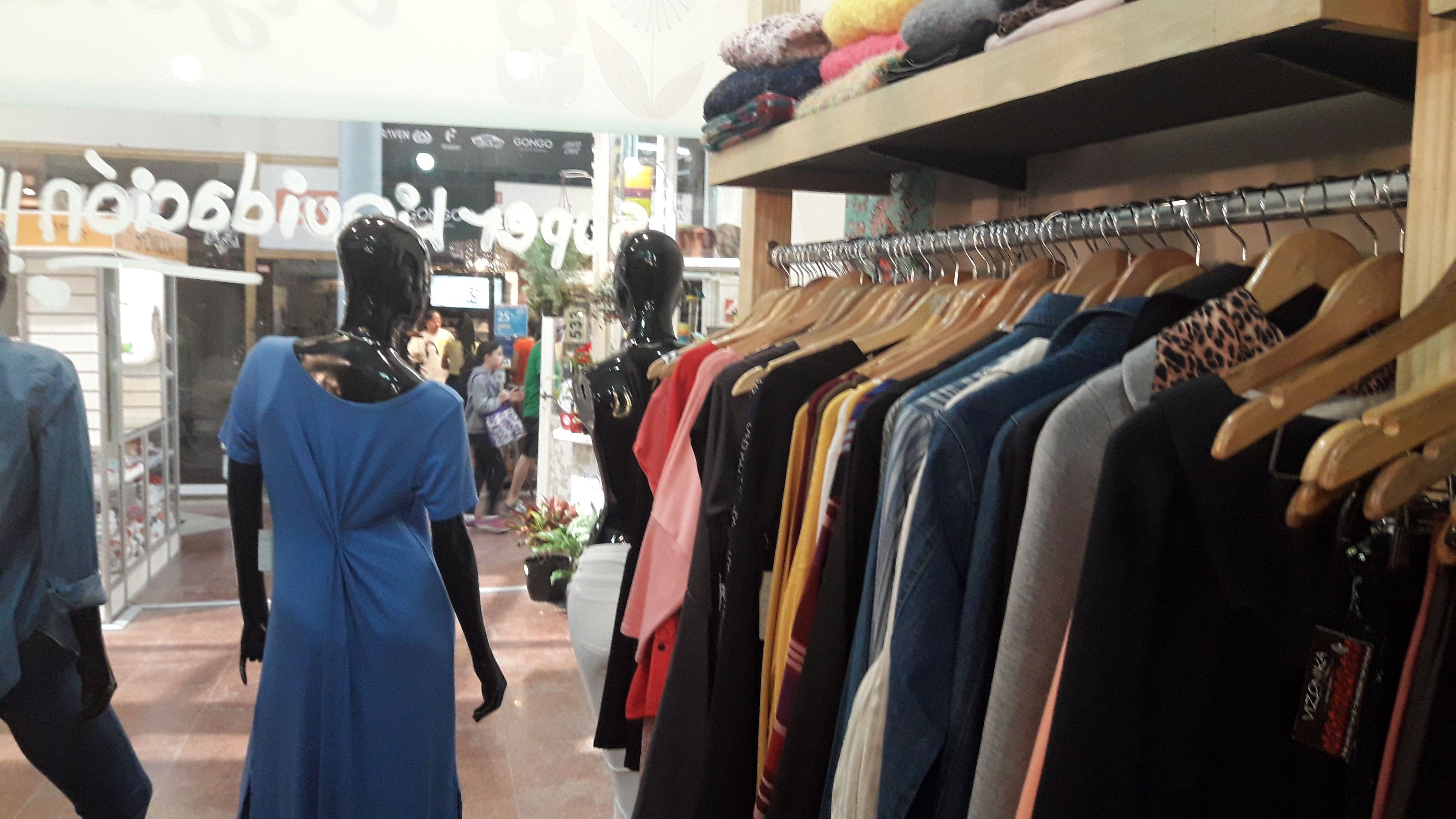 Fondo de Comercio de Ropa para Mujeres en Córdoba en Negozona