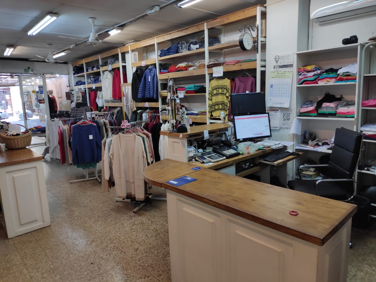 Fondo de Comercio de Ropa para Mujeres en Rosario en Negozona