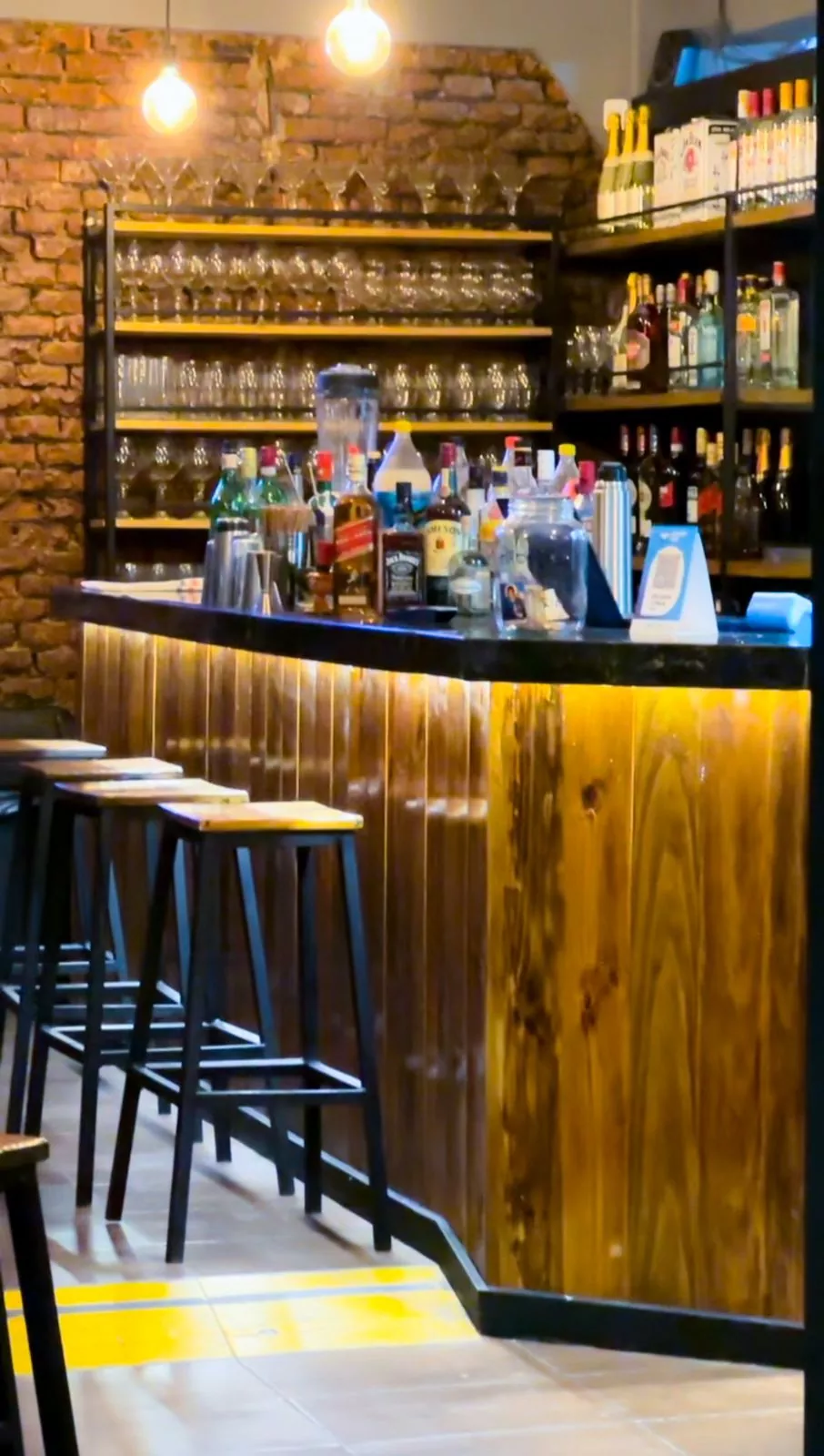 Fondo de Comercio de Bar en Caseros en Negozona