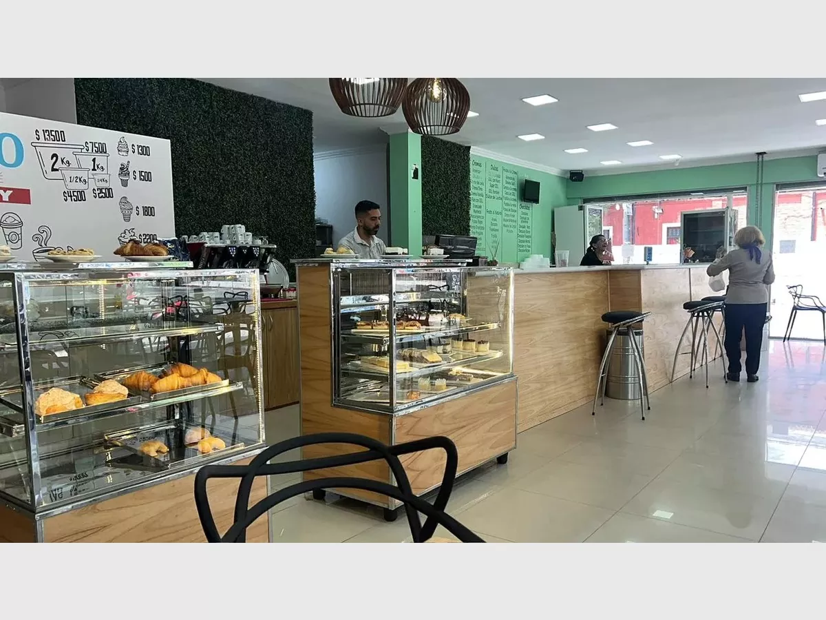 Fondo de Comercio de Heladería en Moron en Negozona